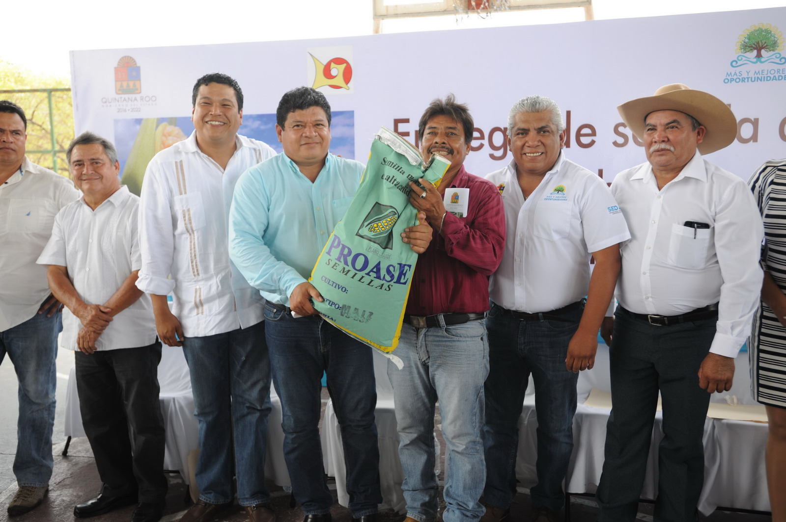 Inicia Sedaru entrega simbólica de 11 mil bolsas de semillas de maíz ...